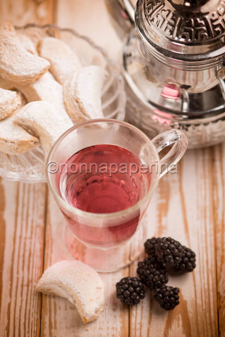 La tradizione del Tè turco, un mondo tutto da esplorare