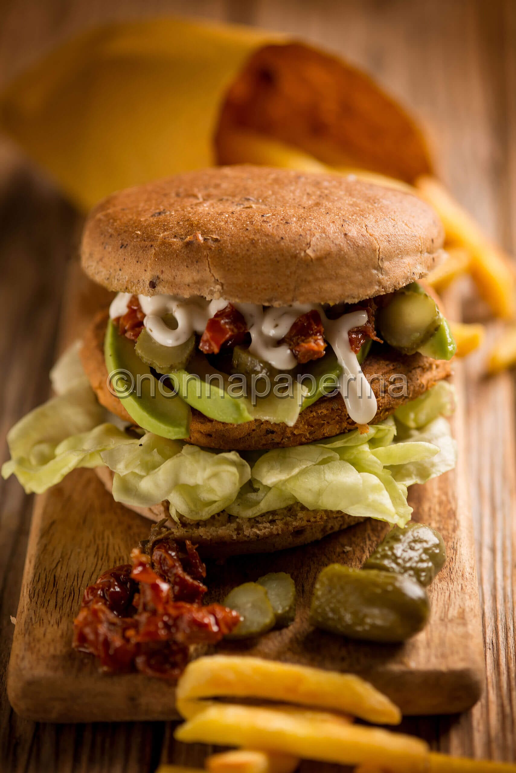 Hamburger di quinoa e melanzane, una delizia vegana