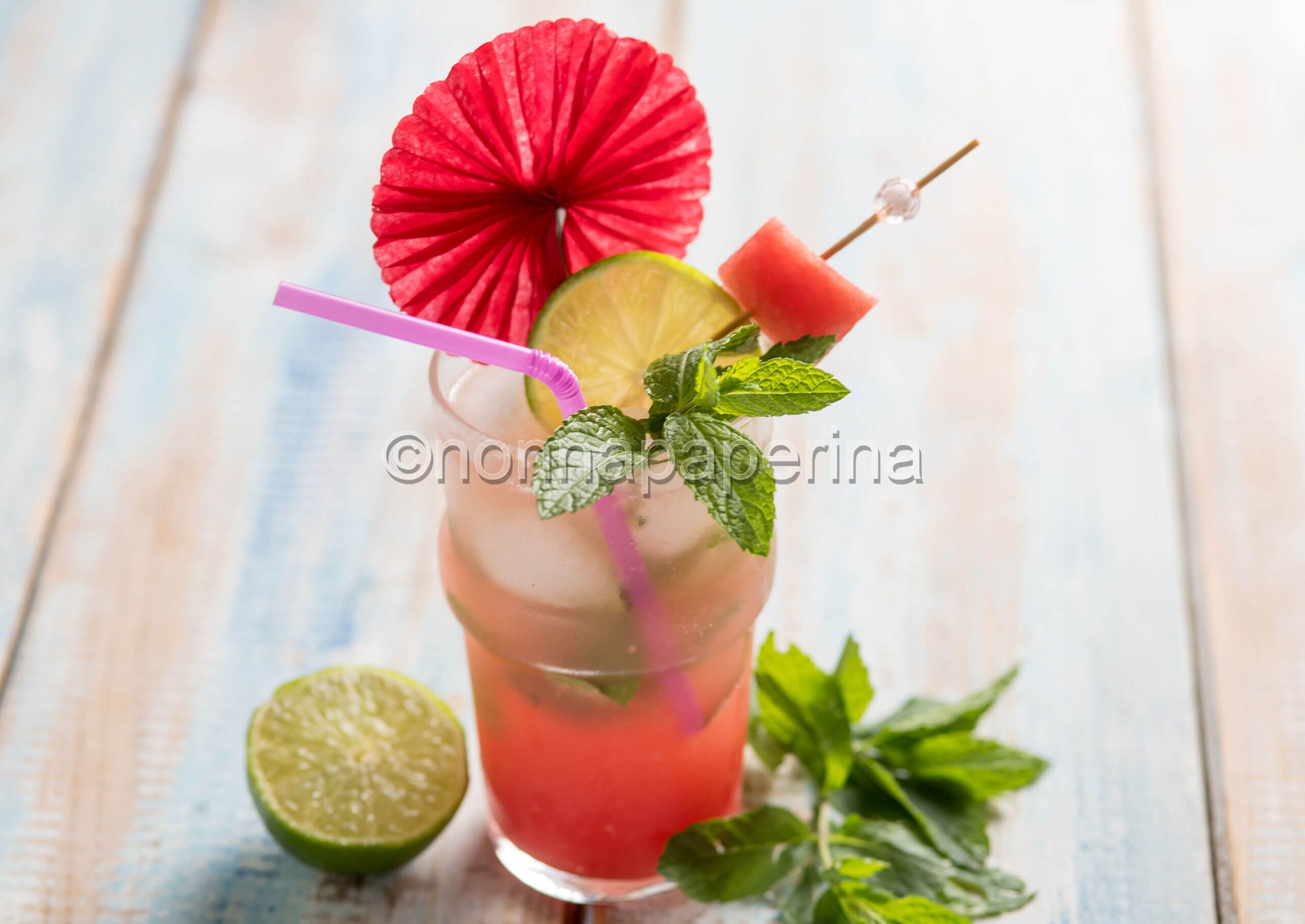 Mojito con anguria, un cocktail leggero e delizioso per l’estate