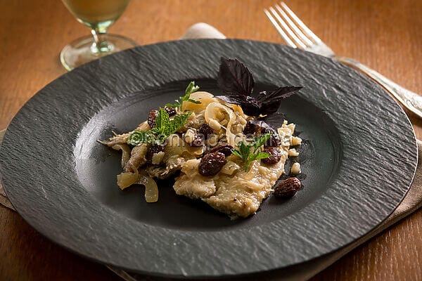 Sarde in saor, una ricetta tipica della cucina veneziana